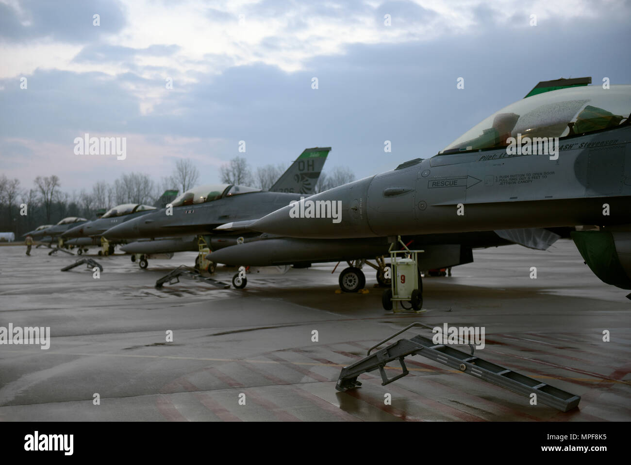 180th Fighter Wing Stock Photos & 180th Fighter Wing Stock Images - Alamy