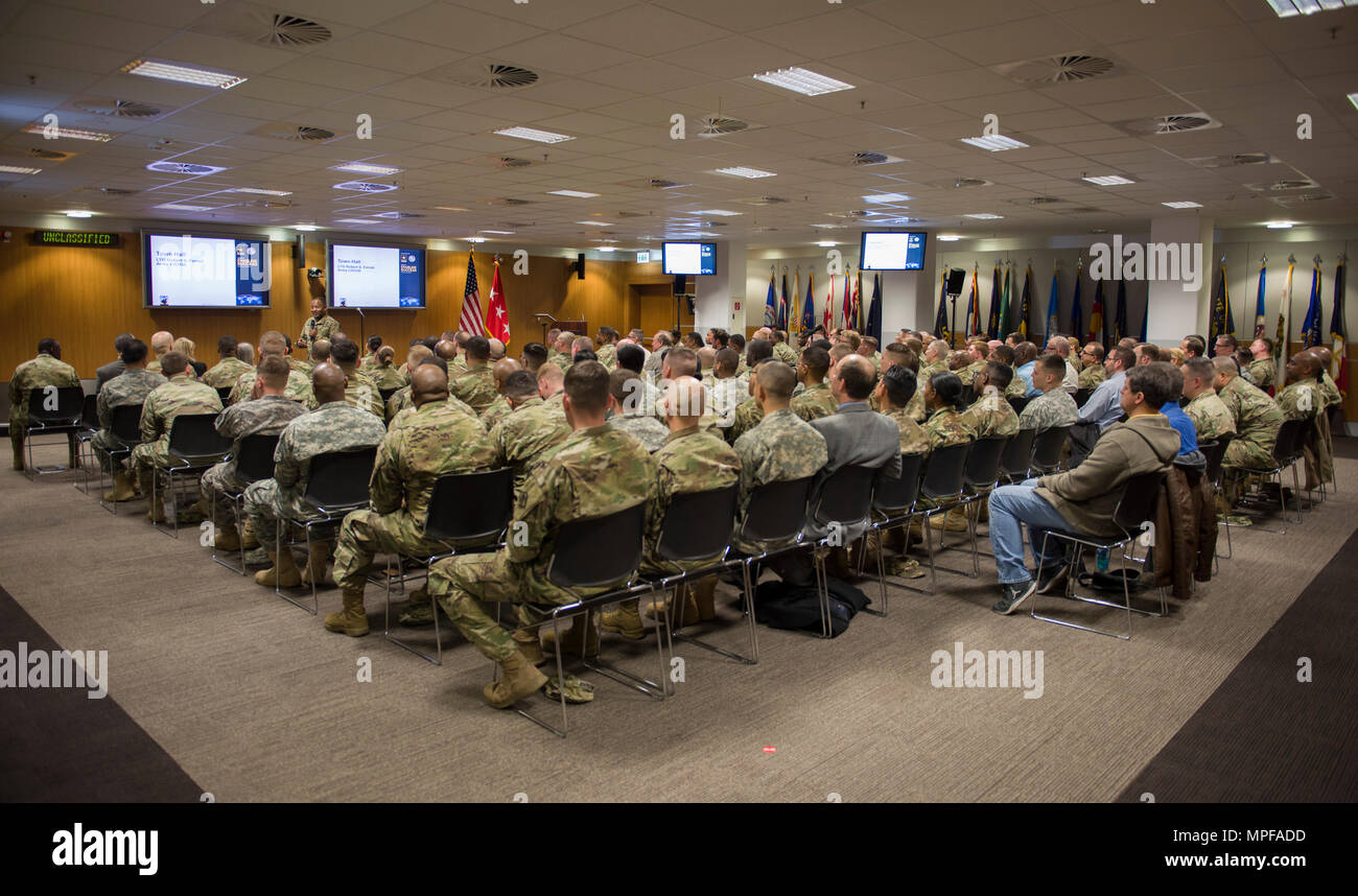 Lt. Gen. Robert S. Ferrell, Army Chief Information Officer/G6 speaks to ...