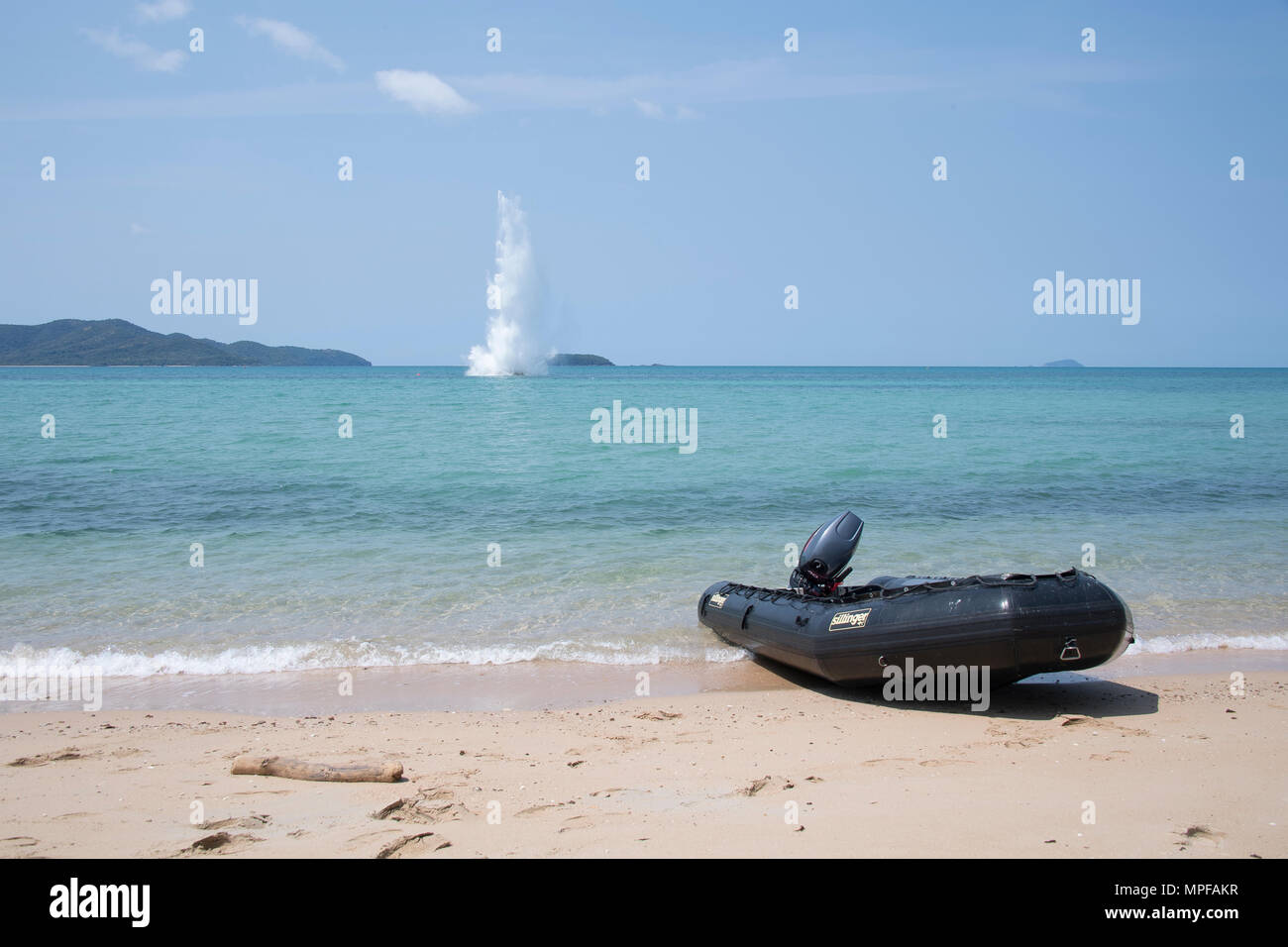 Royal Thai Navy Explosive Ordnance Disposal (EOD) divers, with the ...
