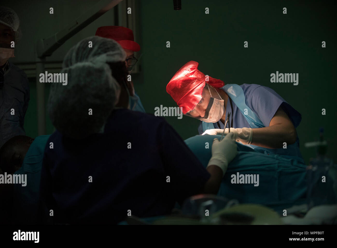 Medical readiness training exercise 17 2 hi-res stock photography and ...