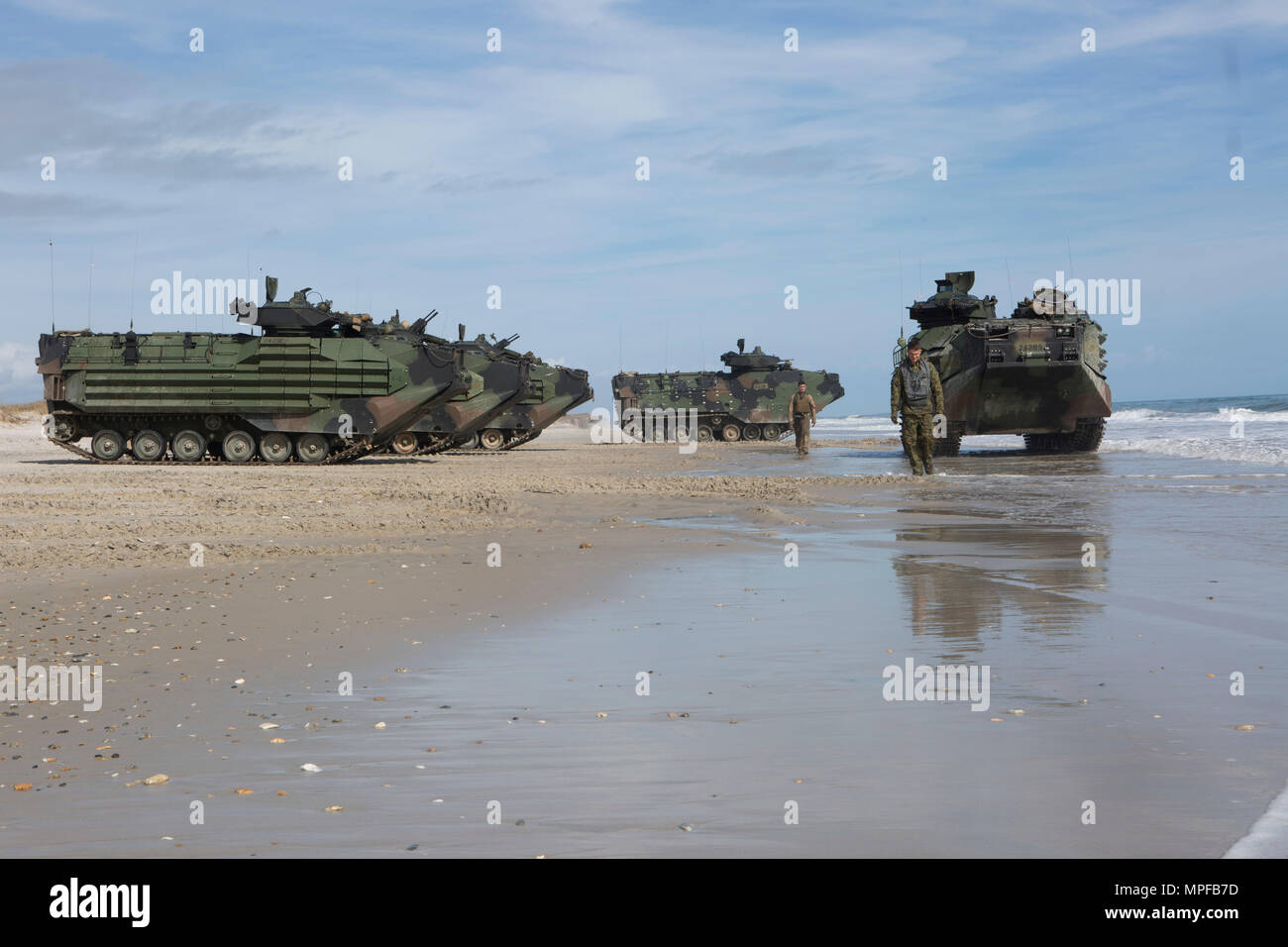 U.S. Marines with 2nd Platoon, Alpha Company, 2nd Assault Amphibian ...