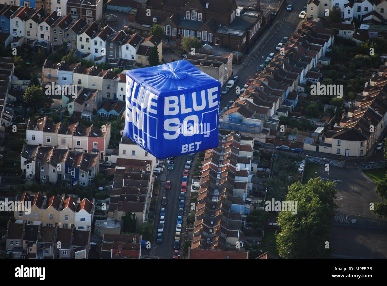 Blue Square Hot Air Balloon Stock Photo - Alamy