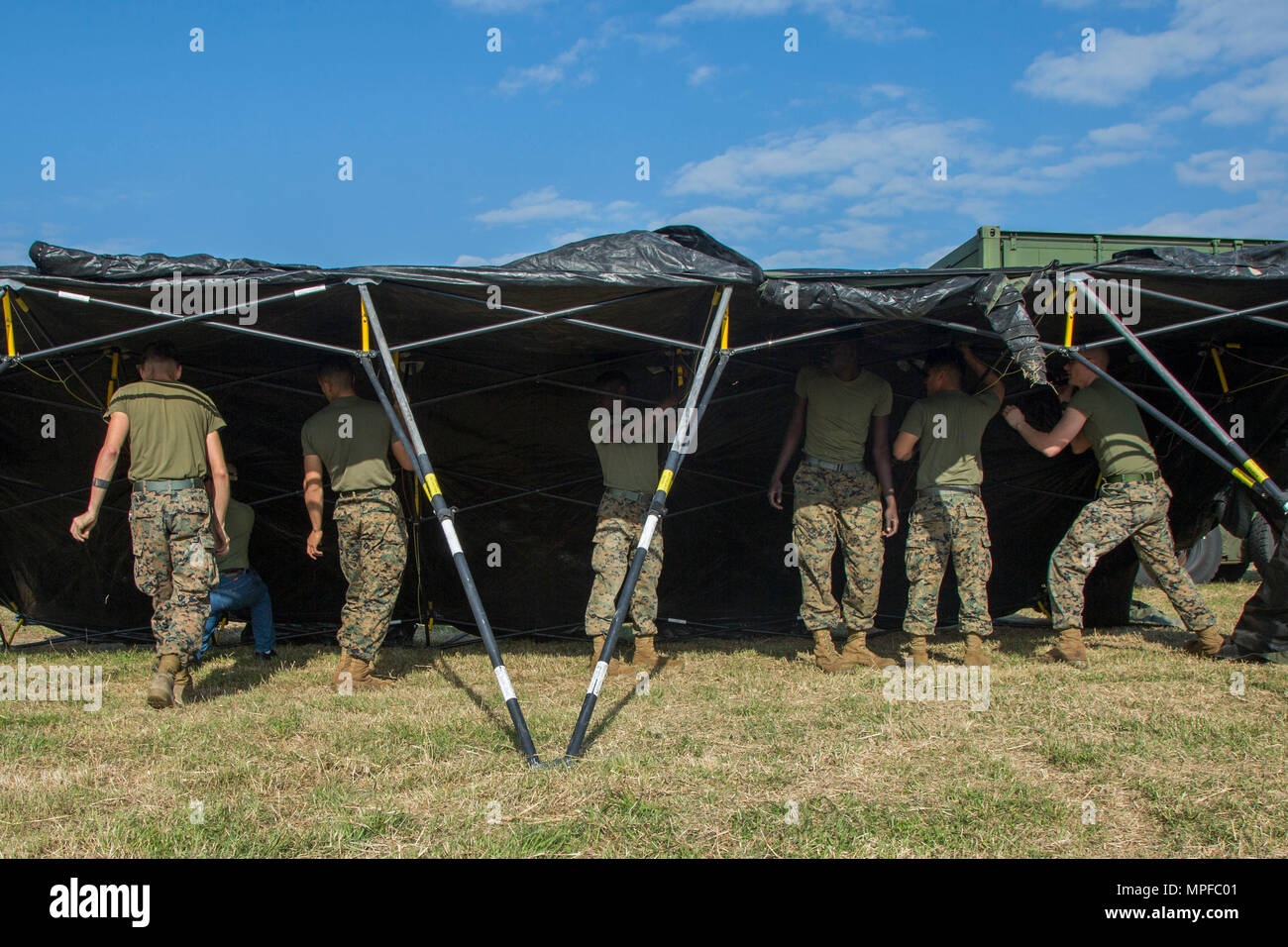 U.S. Marines with Food Service Company, Headquarters Regiment, 3D ...