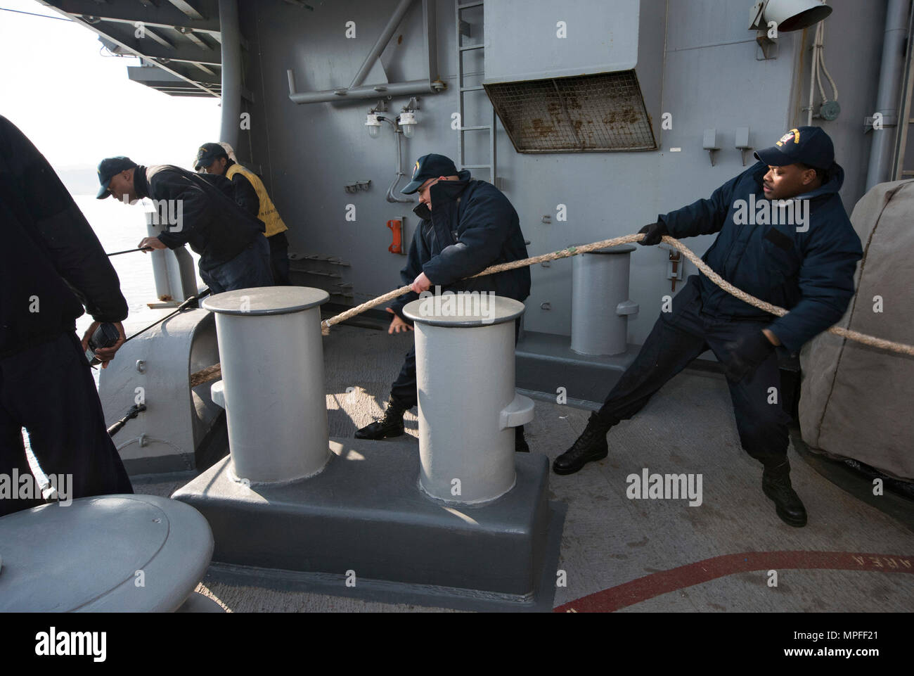 Type 041 hi-res stock photography and images - Alamy