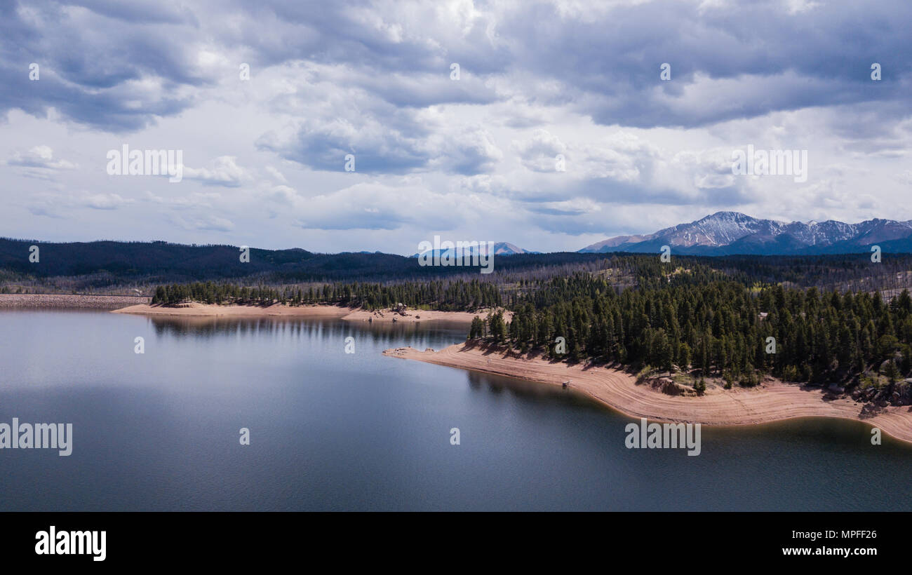 Aerial view forest lake clear hi-res stock photography and images - Alamy