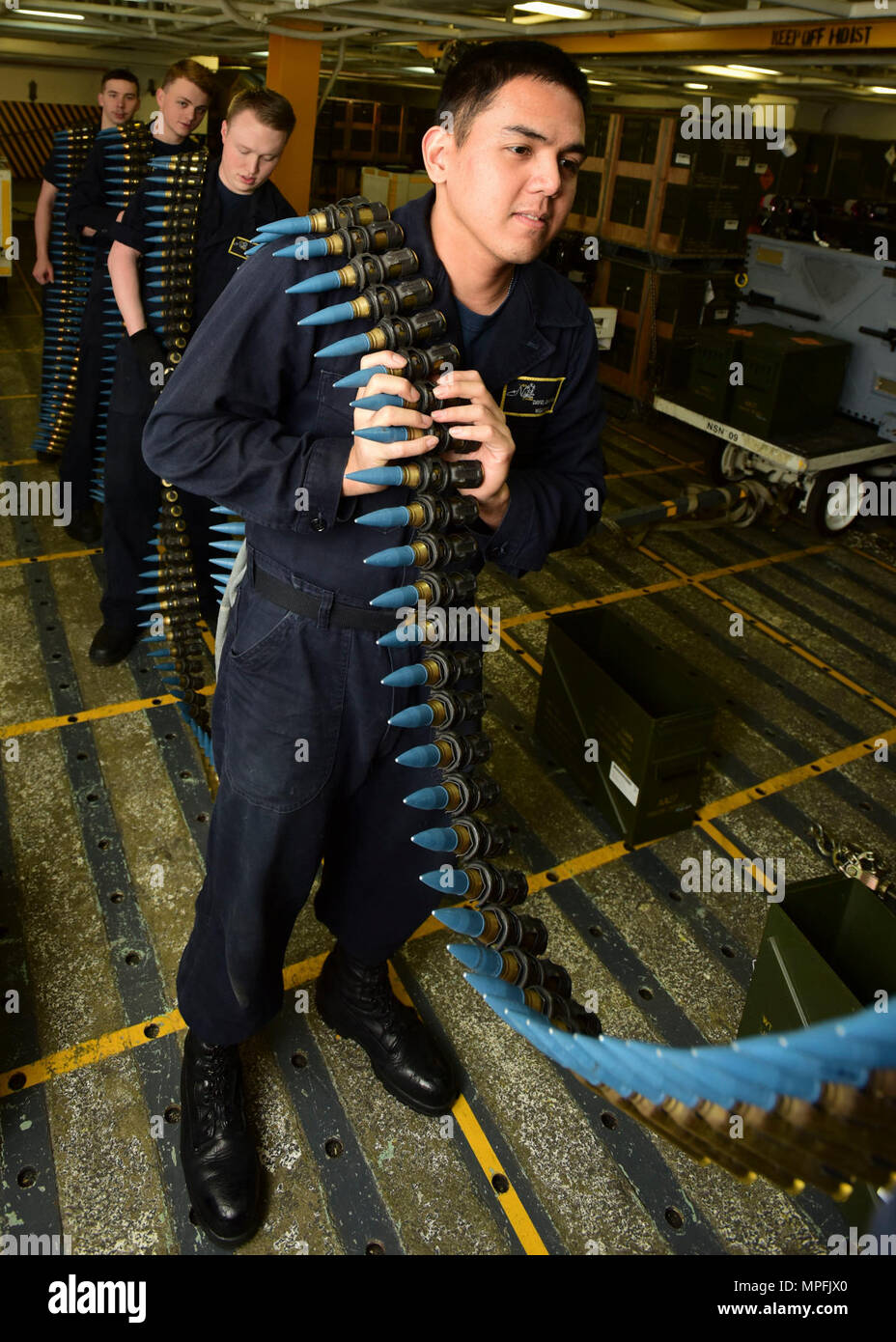 PACIFIC OCEAN (April 10, 2017) U.S. Navy Sailors assigned to the ...