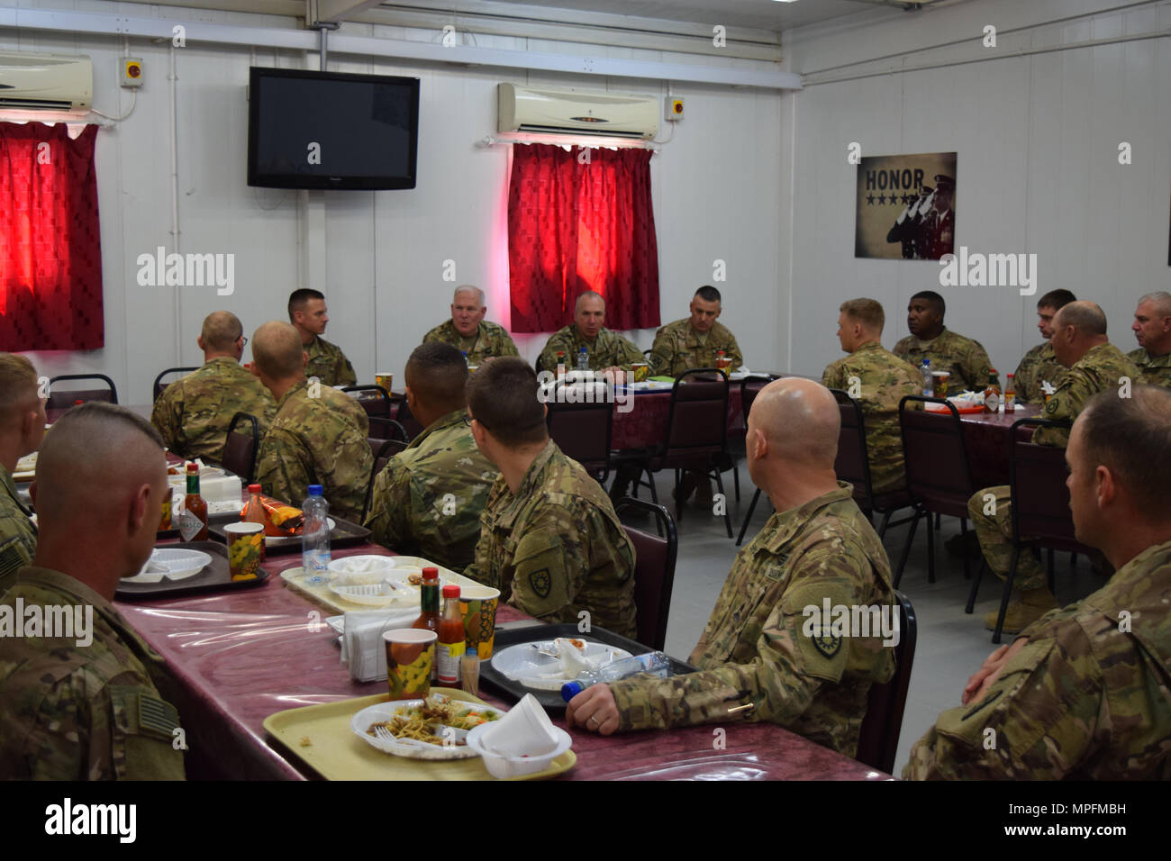 Soldiers of the 207th Horizontal Construction Company have lunch with ...