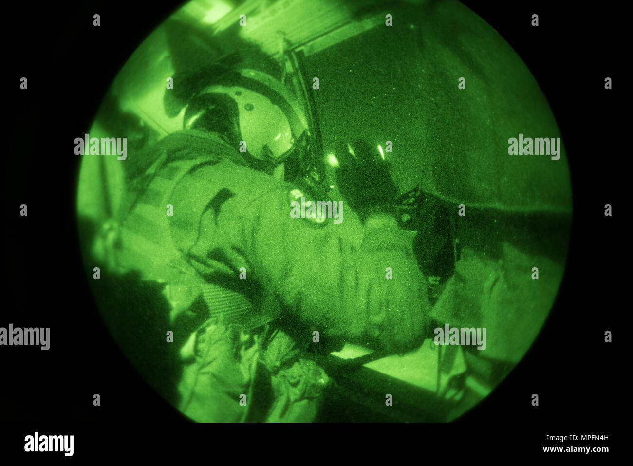 A U.S. Navy Sailor from Helicopter Sea Combat Squadron Team FIVE ...