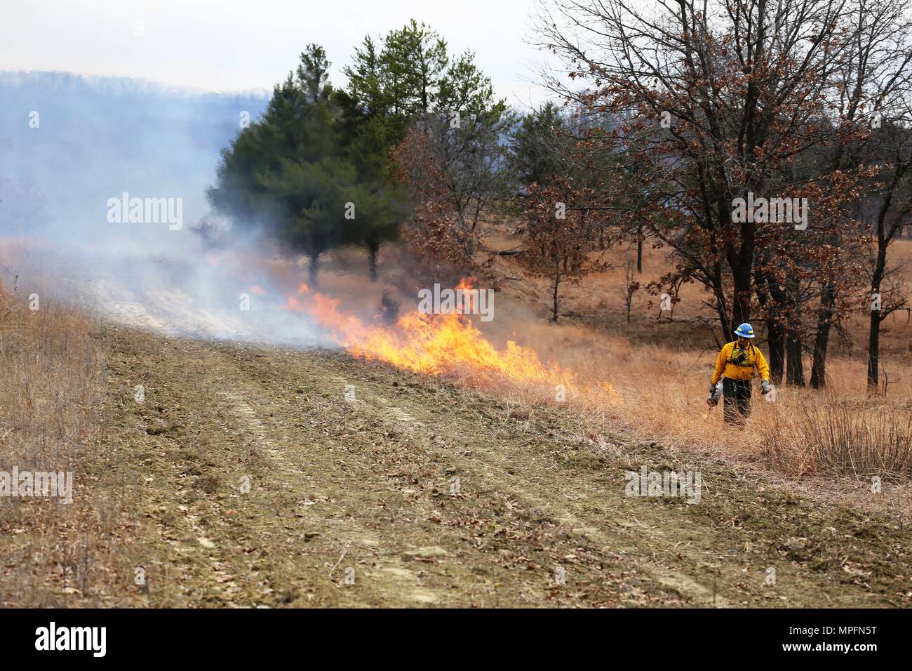 Firefighting fire seasons hi-res stock photography and images - Alamy