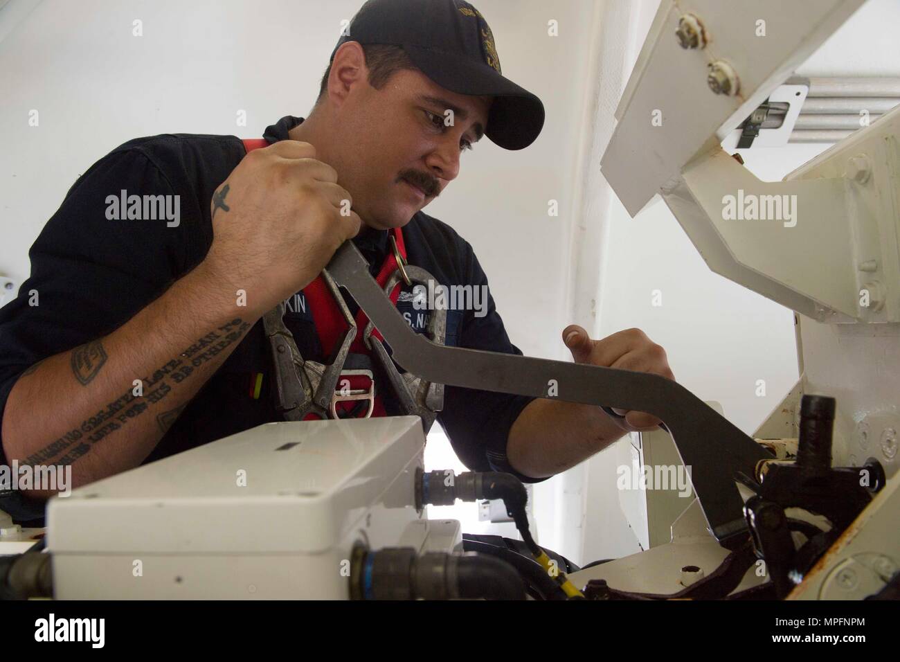 Mk 110 57mm gun hi-res stock photography and images - Alamy