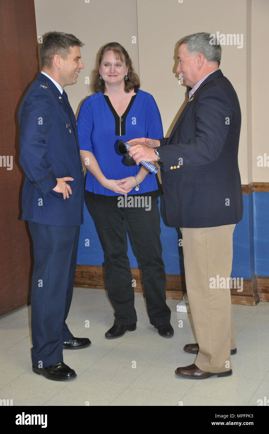 Commander of the 908th Airlift Wing, Col Ken Ostrat and his wife Lora ...