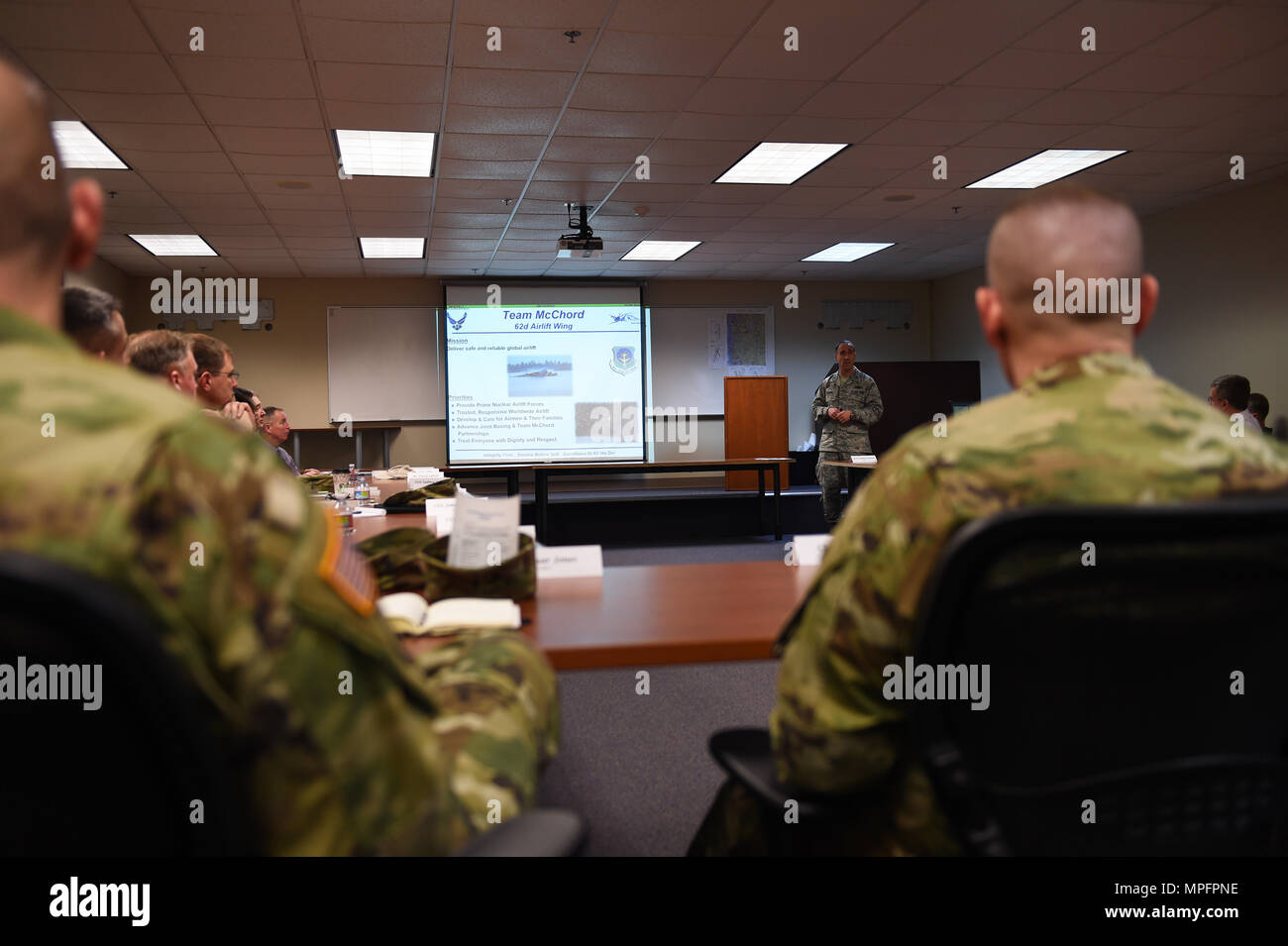 62 airlift wing hi-res stock photography and images - Alamy