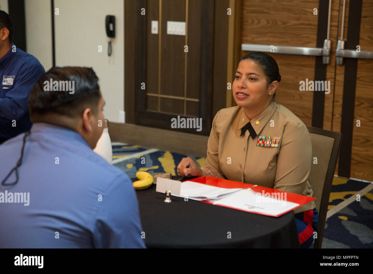 Engineering student 1974 hi-res stock photography and images - Alamy