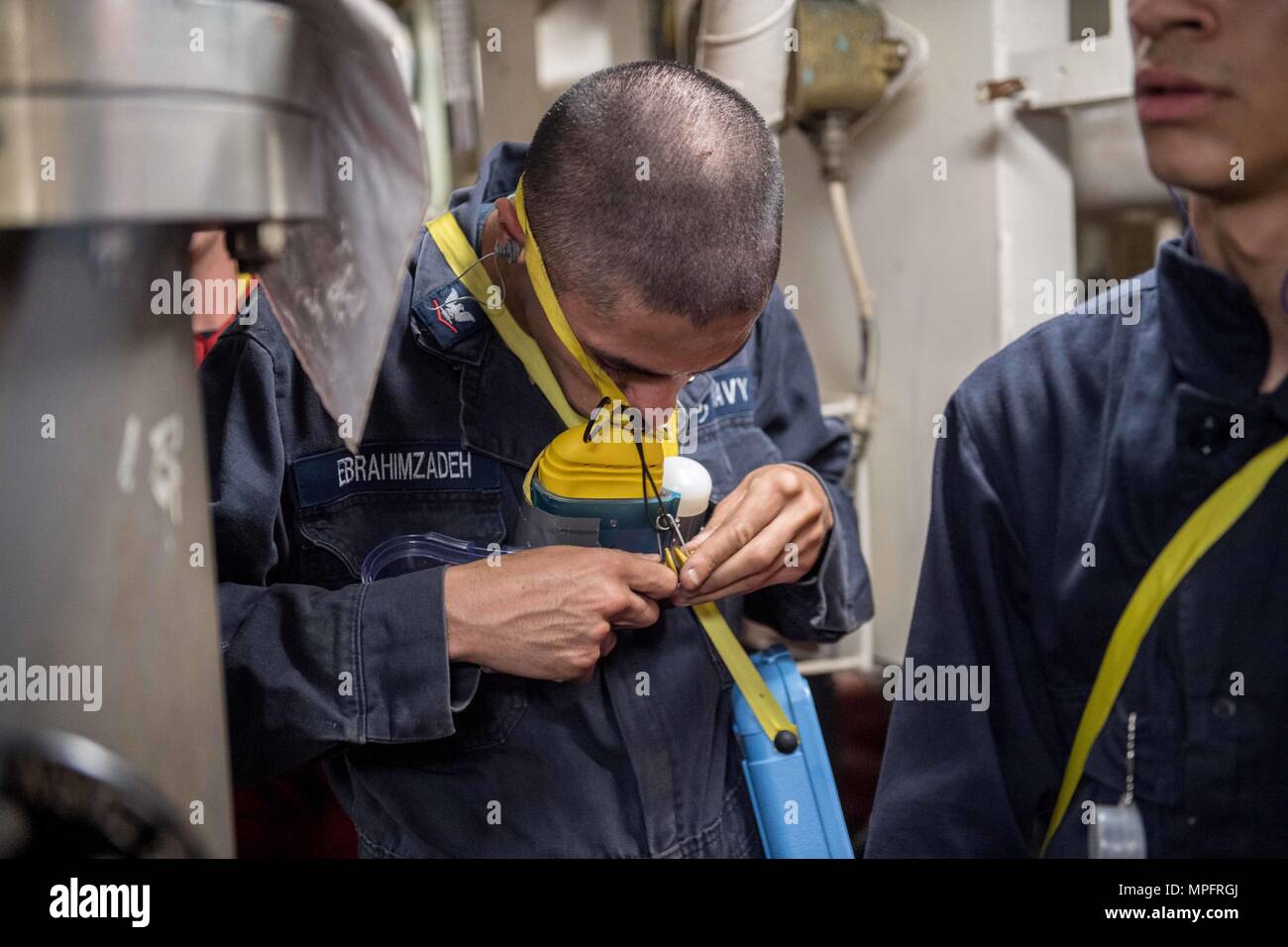 170306-N-ZY039-066 U.S. 5TH FLEET AREA OF OPERATIONS (Mar. 06, 2017 ...