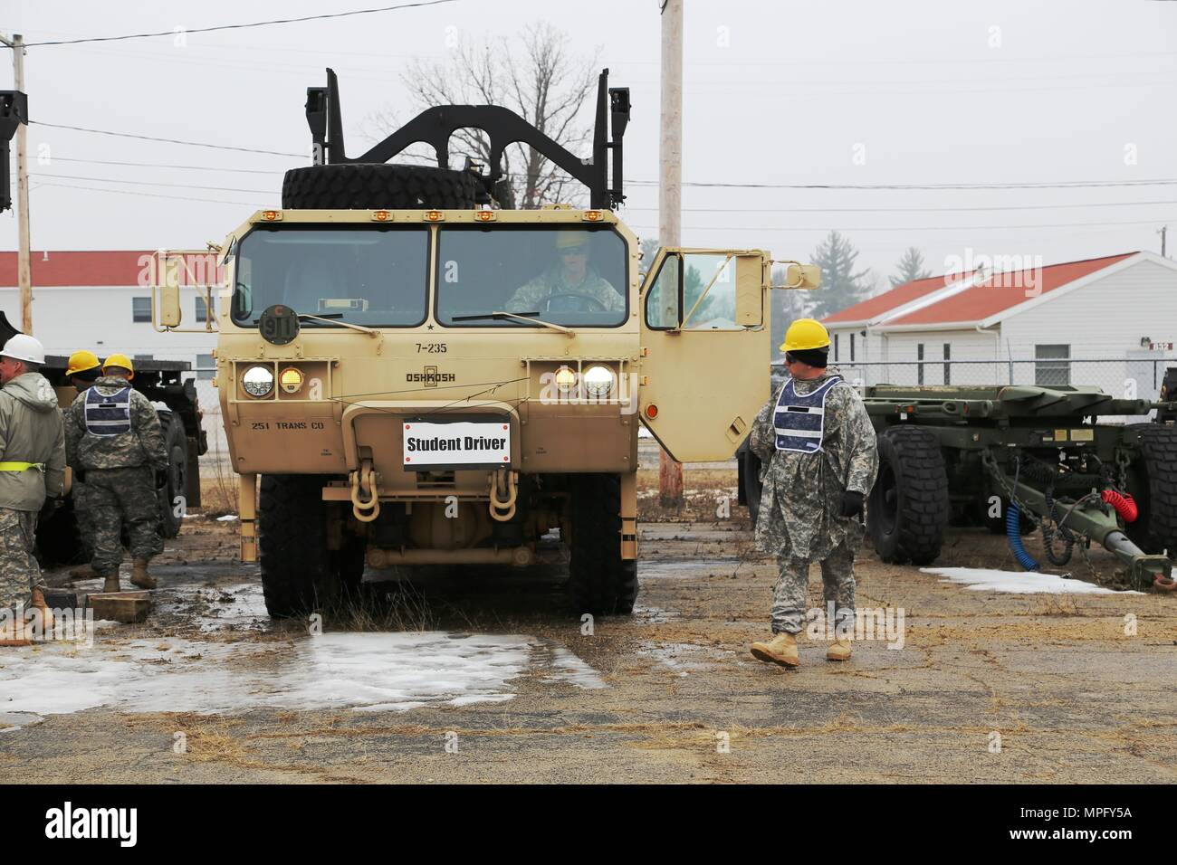 Students with the 13th Battalion, 100th Regiment’s 89B10 Ammunition ...