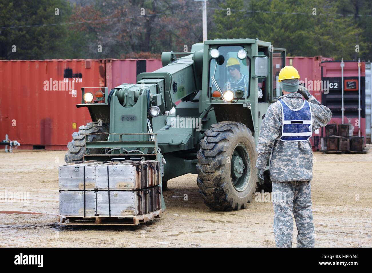 All Terrain Army Lifter System High Resolution Stock Photography and ...
