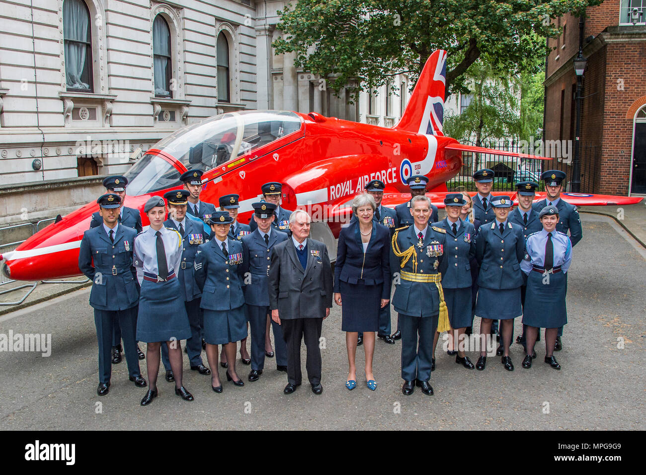 London, UK. 23th May 2018. Colin Bell, 97 and RAF Mosquito pilot, The ...