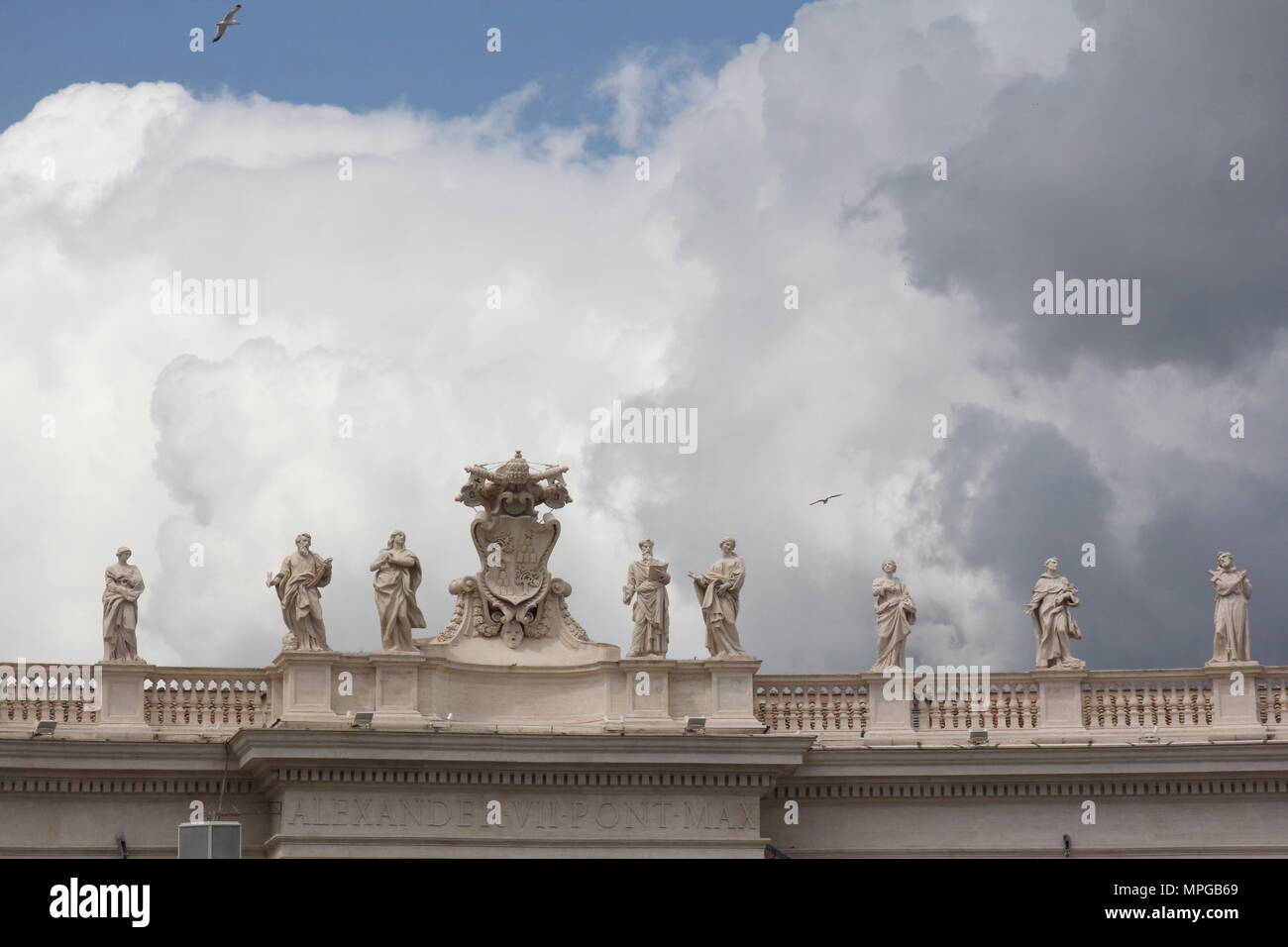 Vatican City, Vatican. 23rd May, 2018. Storm clouds over Saint Peters ...