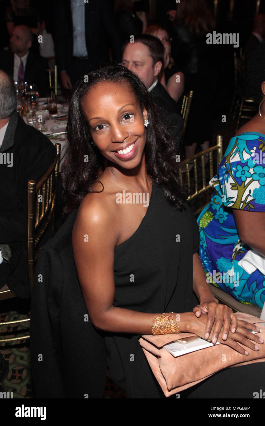 Sarah elizabeth lewis hi-res stock photography and images - Alamy