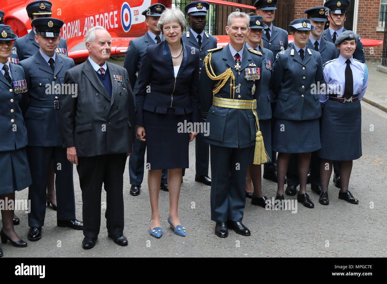 Colin bell raf hi-res stock photography and images - Alamy