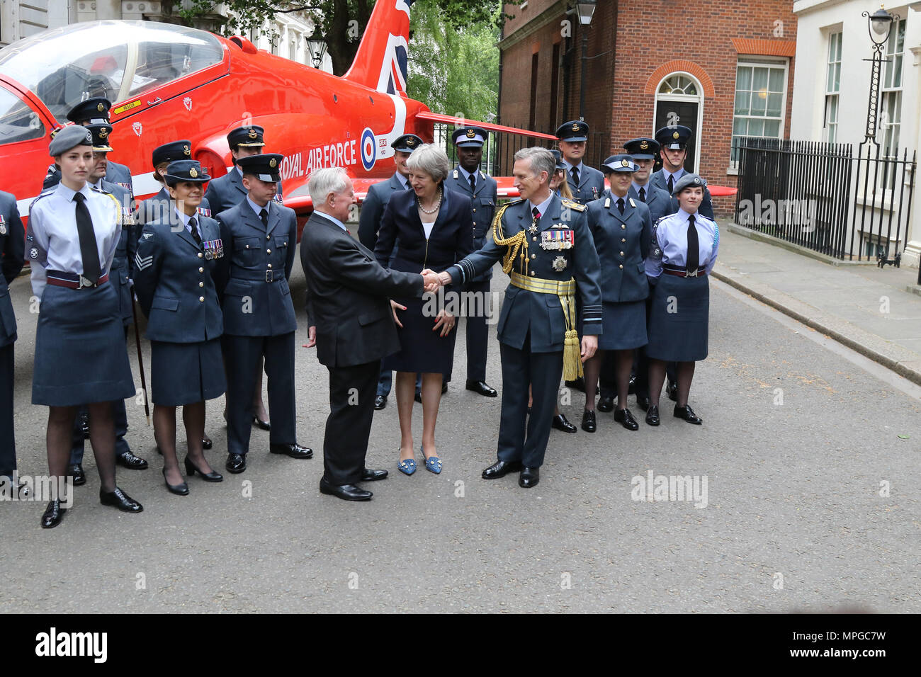 Colin bell raf hi-res stock photography and images - Alamy