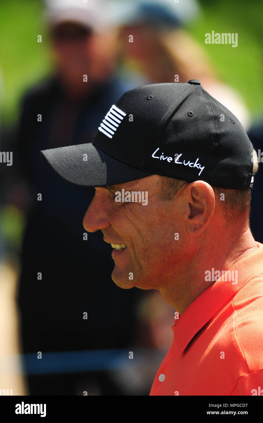 Vinnie jones actor hi-res stock photography and images - Alamy
