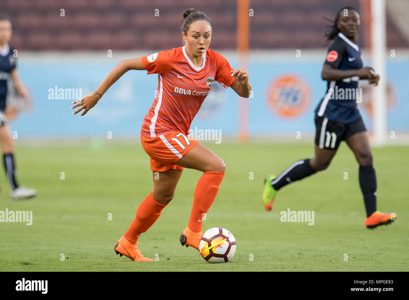 Houston, TX, USA. 23rd May, 2018. Houston Dash forward Kyah Simon (17) controls the ball during ...