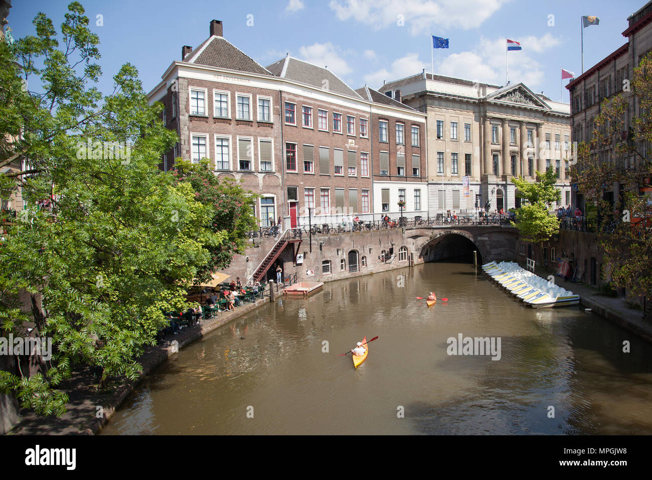 canoe in central canal oudegracht of old dutch town utrecht in summer ...