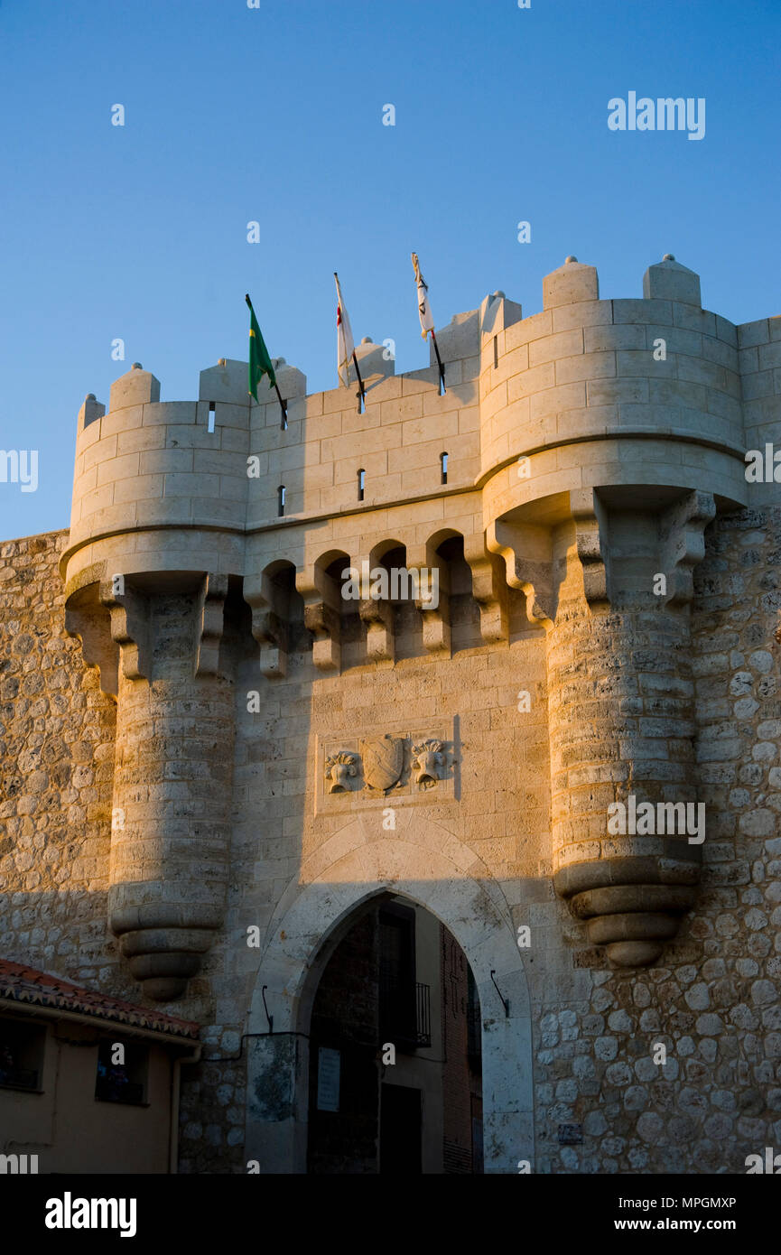 Puerta de Santa Maria, HITA, Guadalajara, Spain. Santa Maria Door Stock ...