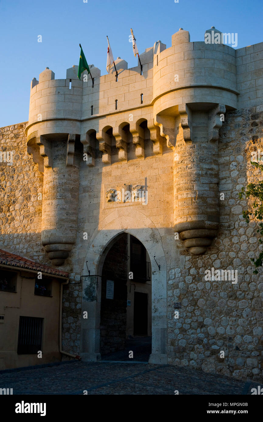 Puerta de Santa Maria, HITA, Guadalajara, Spain. Santa Maria Door Stock ...