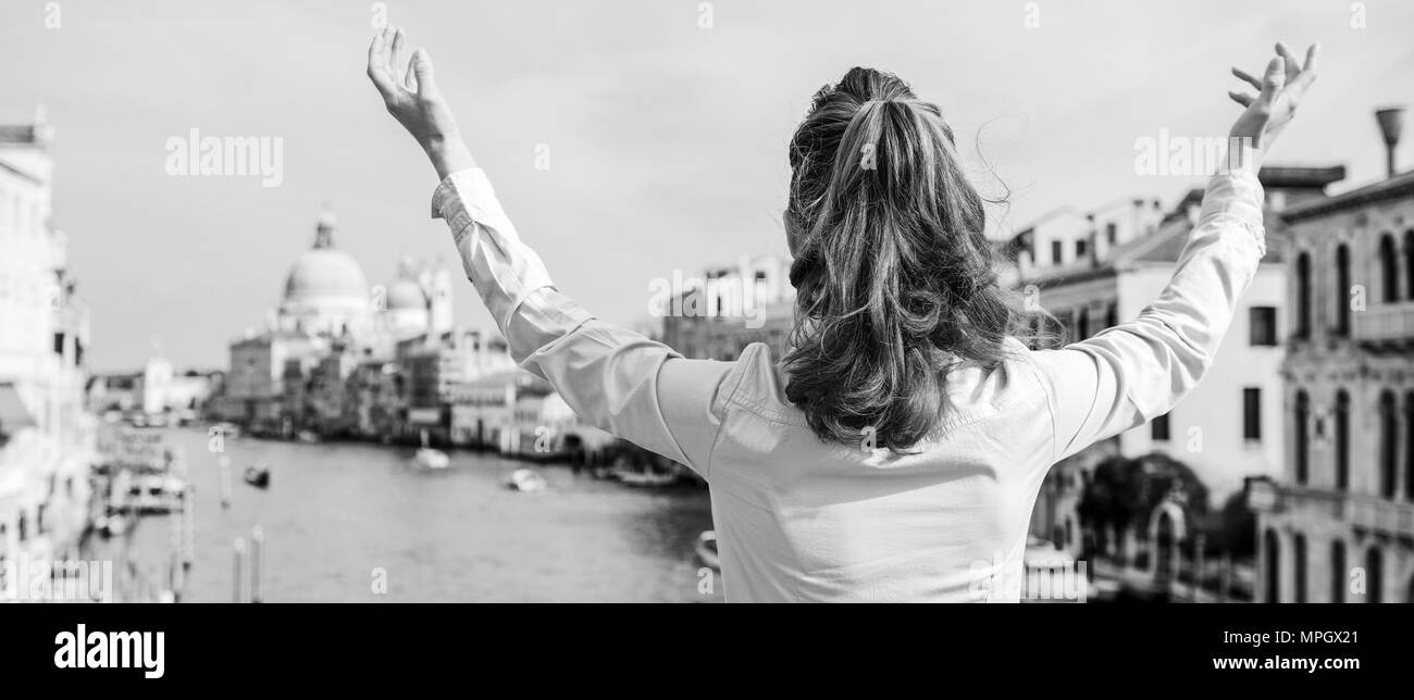 Woman bridge venice Black and White Stock Photos & Images - Alamy