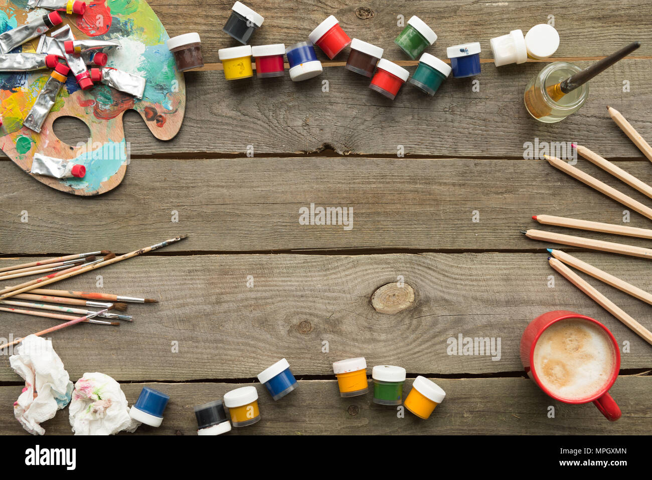 Poster paints hi-res stock photography and images - Alamy