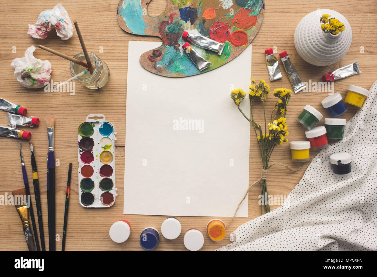 Sheet paper brushes paints hi-res stock photography and images - Alamy