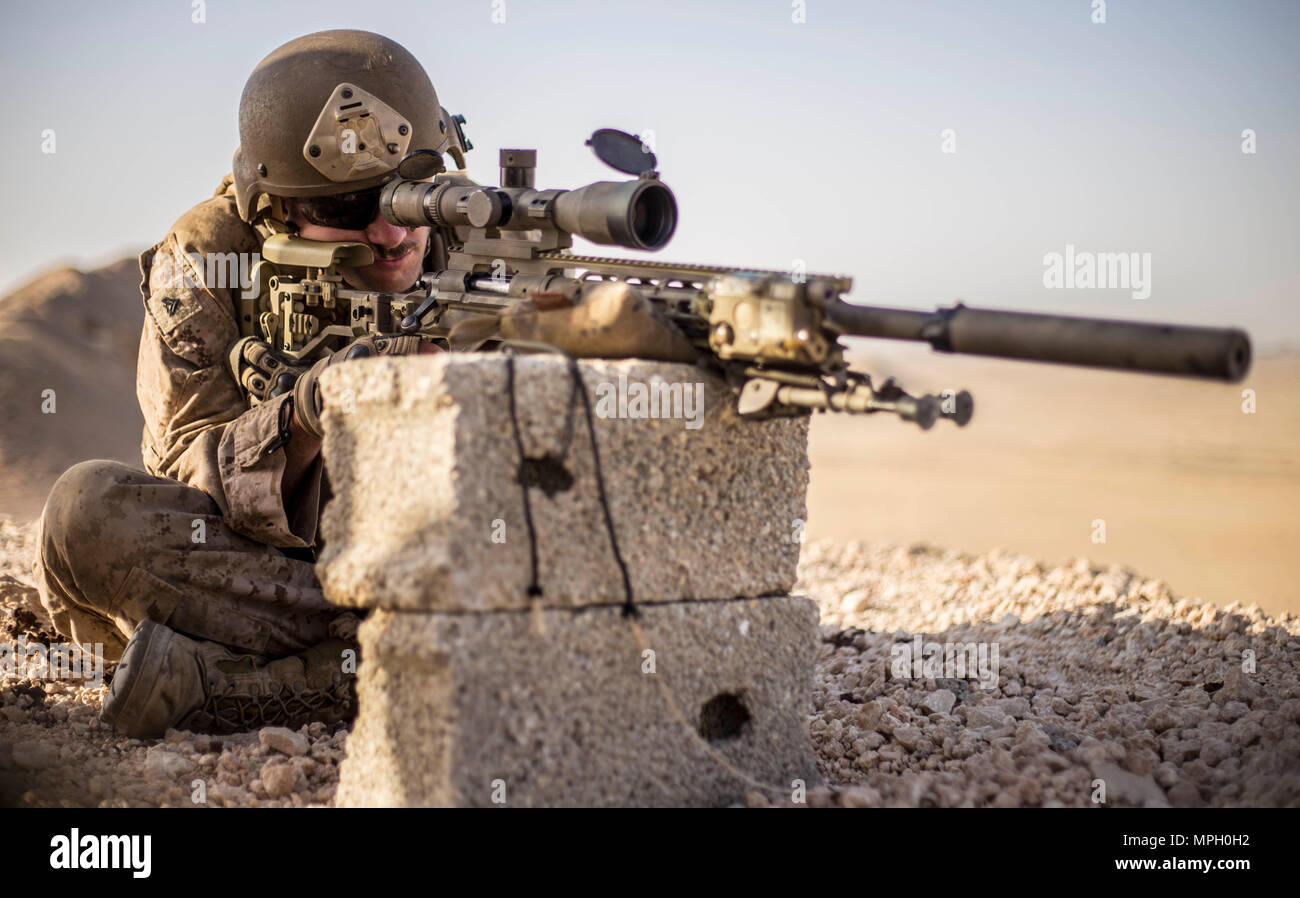 RABKUT, Oman (Feb. 19,2017) U.S. Marine Cpl. Robert Lea, a scout sniper ...