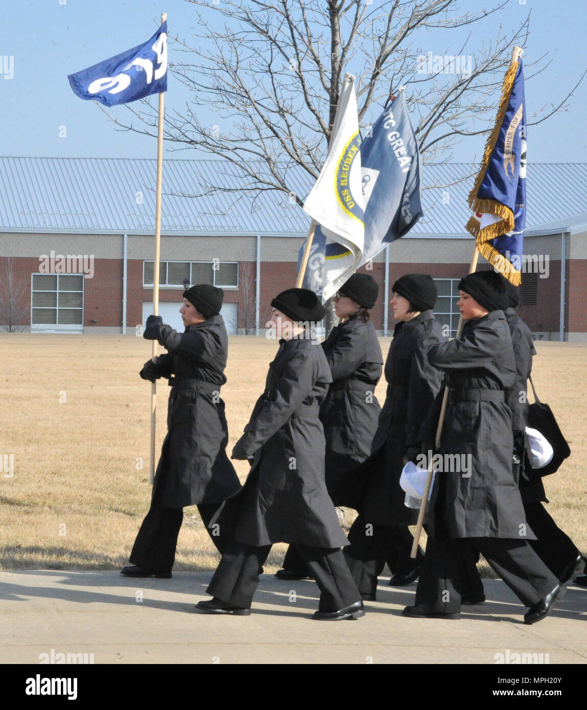 170227-N-SL853-016 GREAT LAKES, Ill. (Feb. 27, 2017) Recruits at the ...