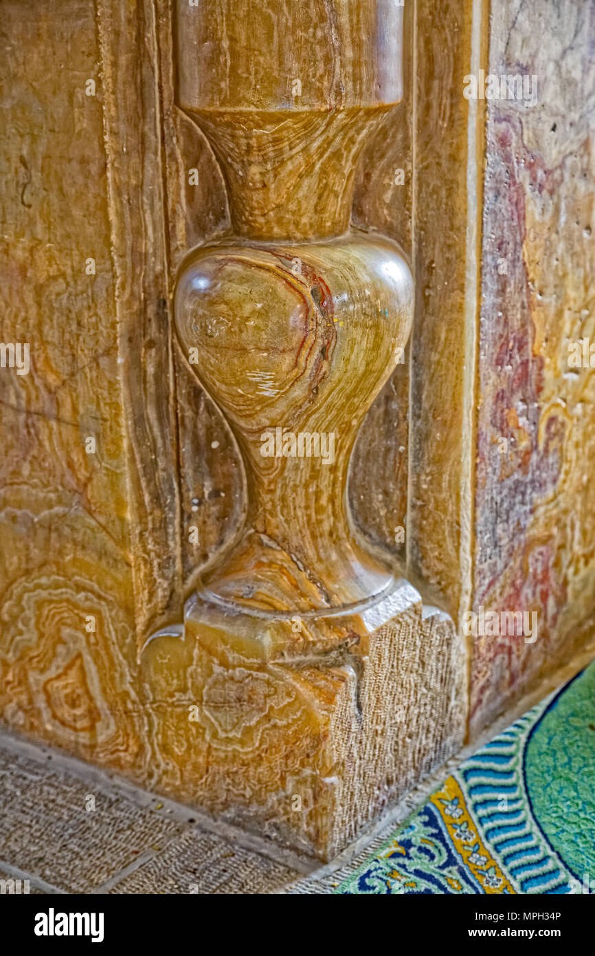 Isfahan Shah Mosque corner Stock Photo - Alamy