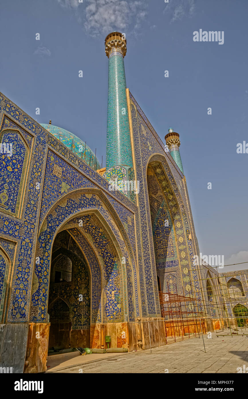 Shah mosque isfahan exterior hi-res stock photography and images - Alamy