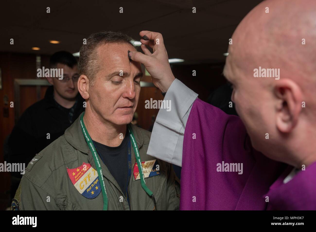 170301-N-VI515-031 YOKOSUKA, Japan (Mar. 1, 2017) Lt. j.g. Jason ...