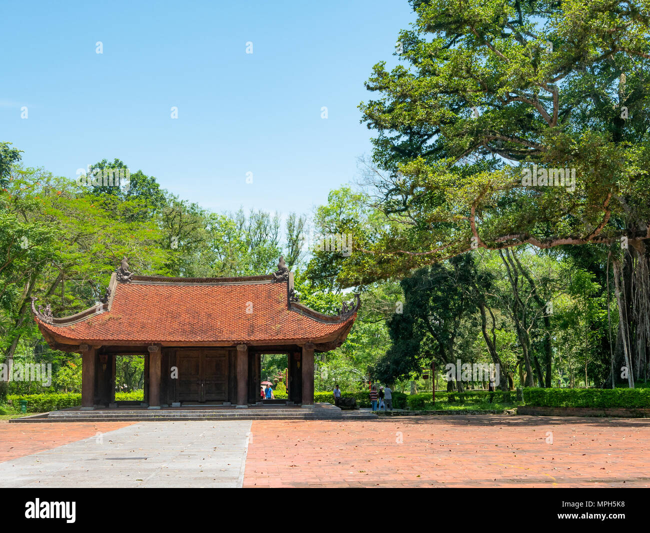 The Lam Kinh temple in Xuan Lam and Lam Son townlet of Tho Xuan ...