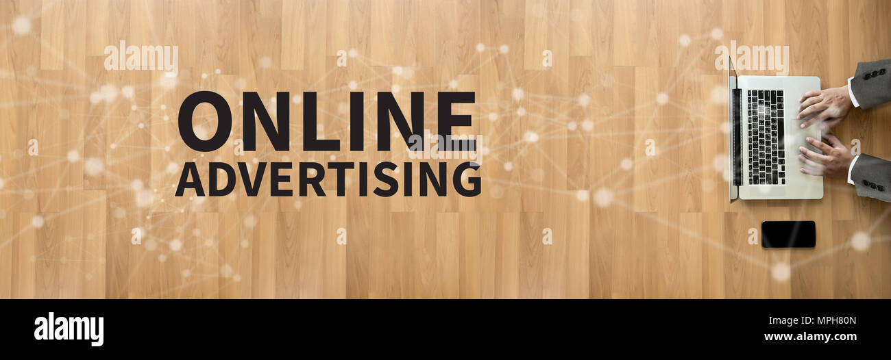 ONLINE ADVERTISING Business team work with financial reports banner ...