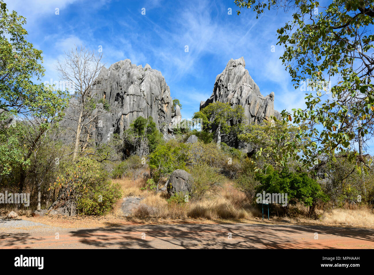 Spectacular limestone outcrop in Chillagoe-Mungana Caves National Park ...
