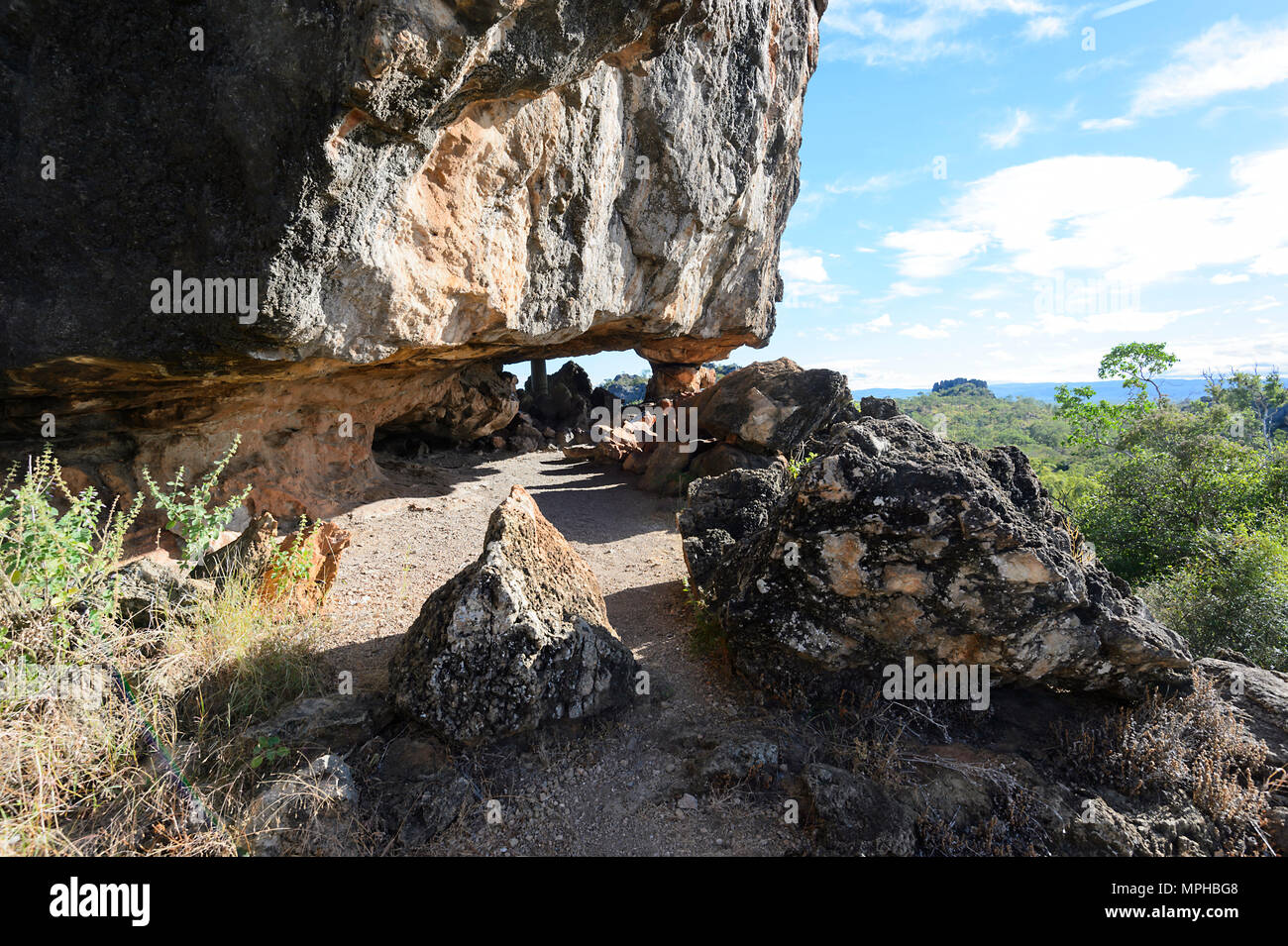 Eroded limestone outcrop in Chillagoe-Mungana Caves National Park, Far ...