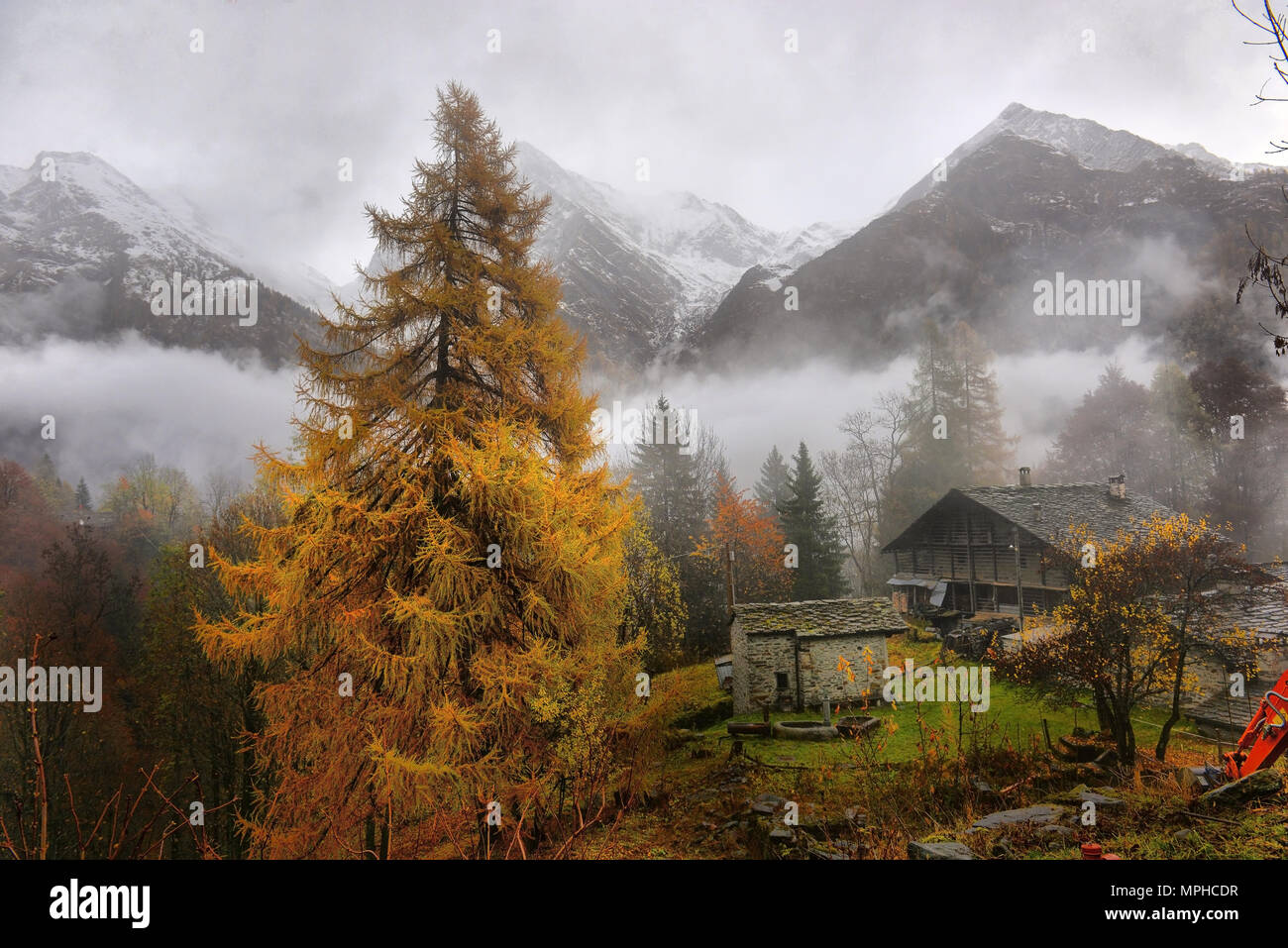 autumn alpine panorama from the small village Stock Photo - Alamy