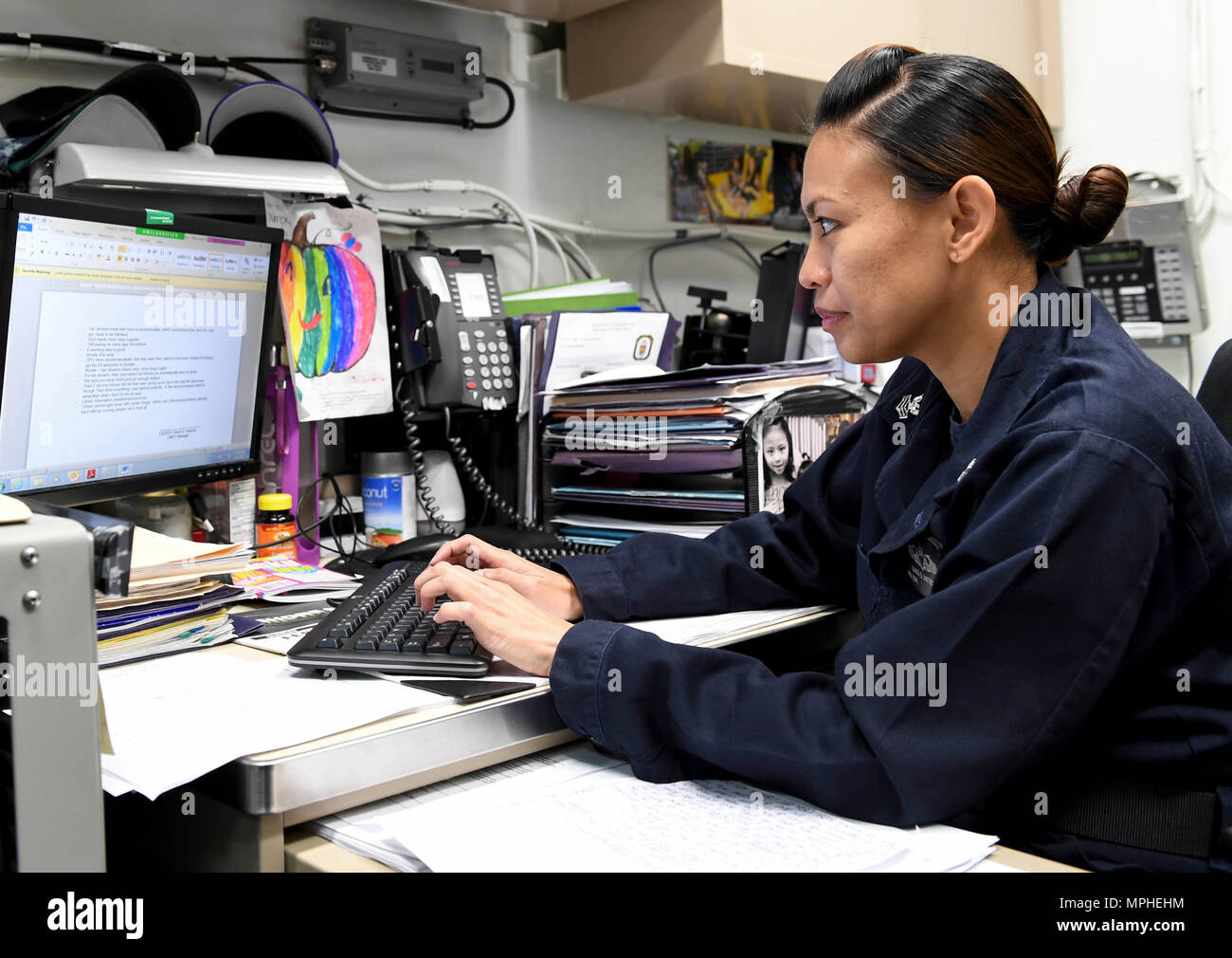 170307-N-RM689-017 PHILIPPINE SEA (March 7, 2017) Personnel Specialist ...