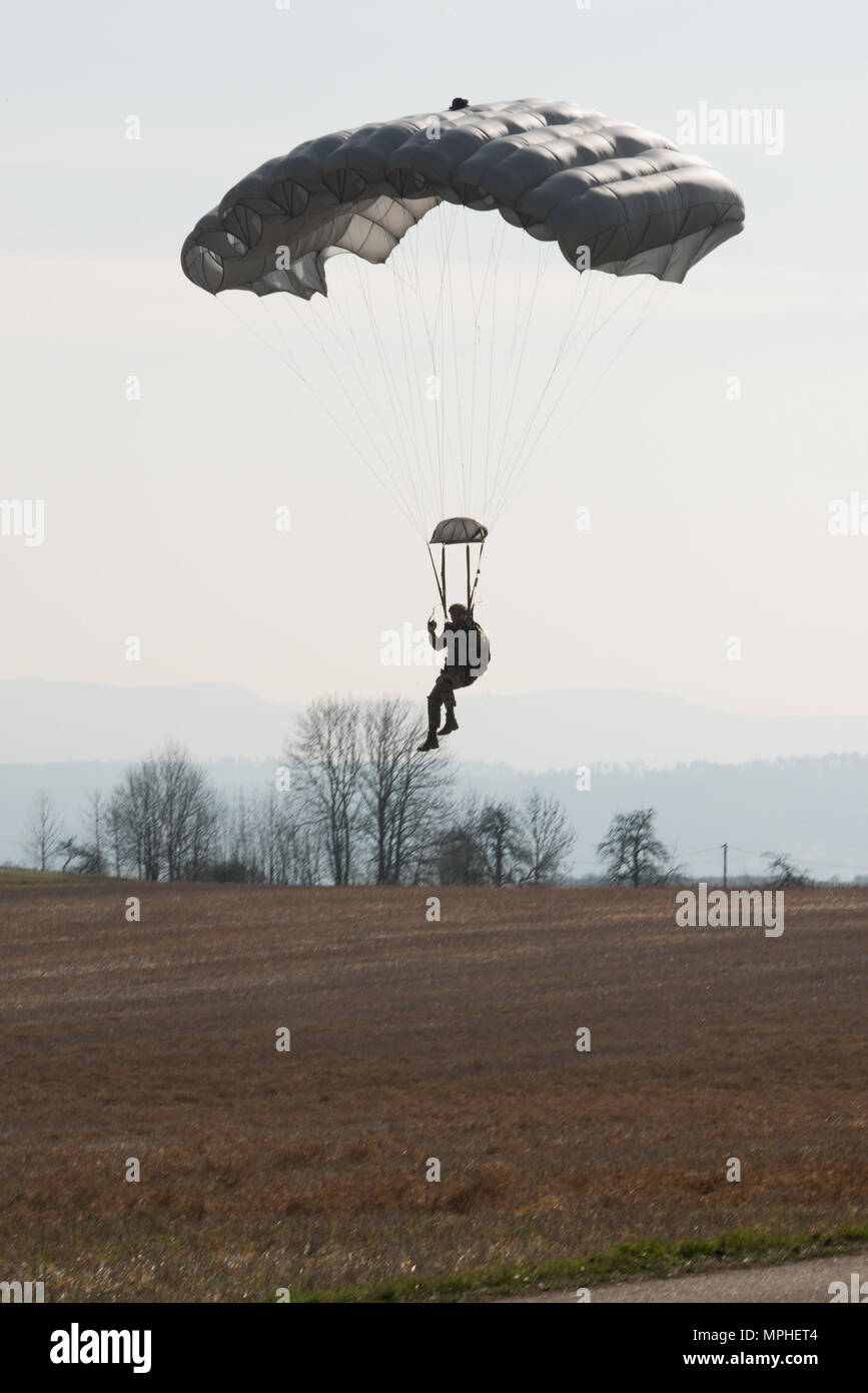 Vose drop zone hi-res stock photography and images - Alamy