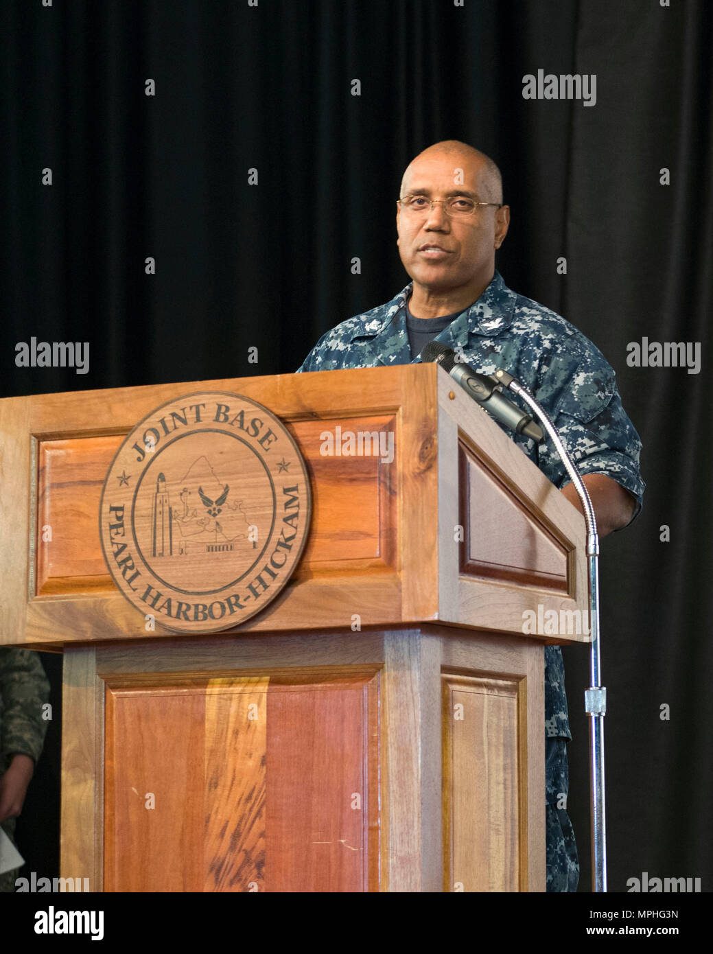 170315-N-ON468-014 PEARL HARBOR (March 15, 2017) Capt. Stanley Keeve ...
