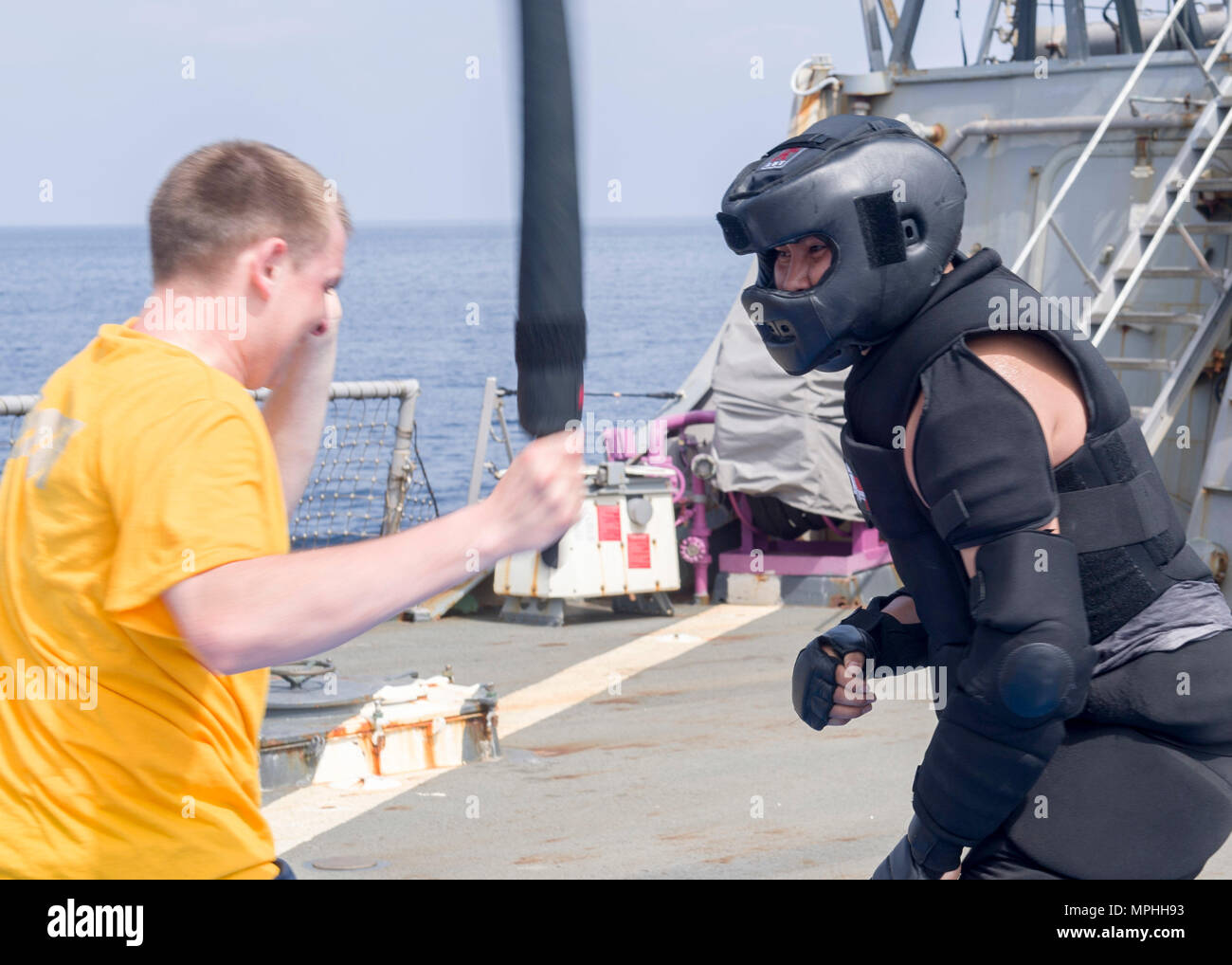 170310-N-ZY039-130 U.S. 5TH FLEET AREA OF OPERATIONS (Mar. 10, 2017 ...