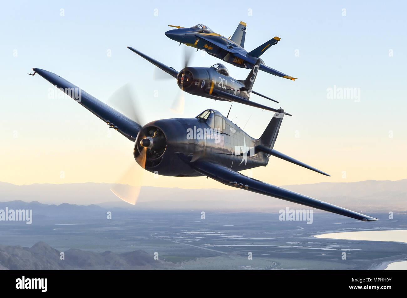 Hellcat Versus Bearcat Plane
