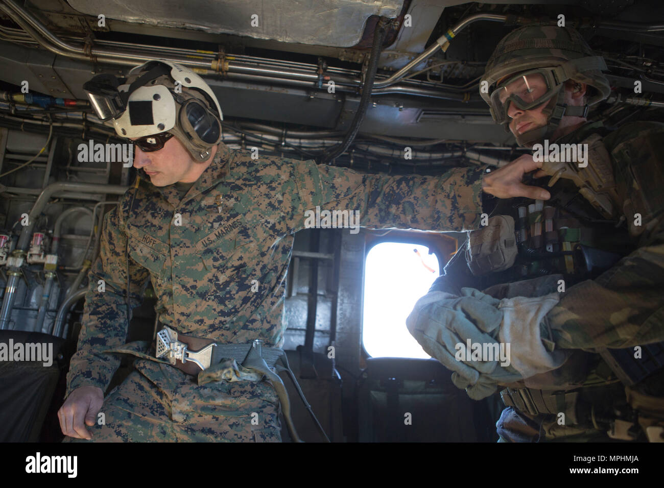 U.S. Marine Corps Staff Sergeant Jeremiah L. Hoff with Force Recon ...