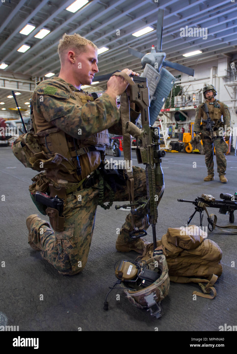 170317-N-TH560-017 EAST CHINA SEA (March 17, 2017) Staff Sgt. Matthew ...